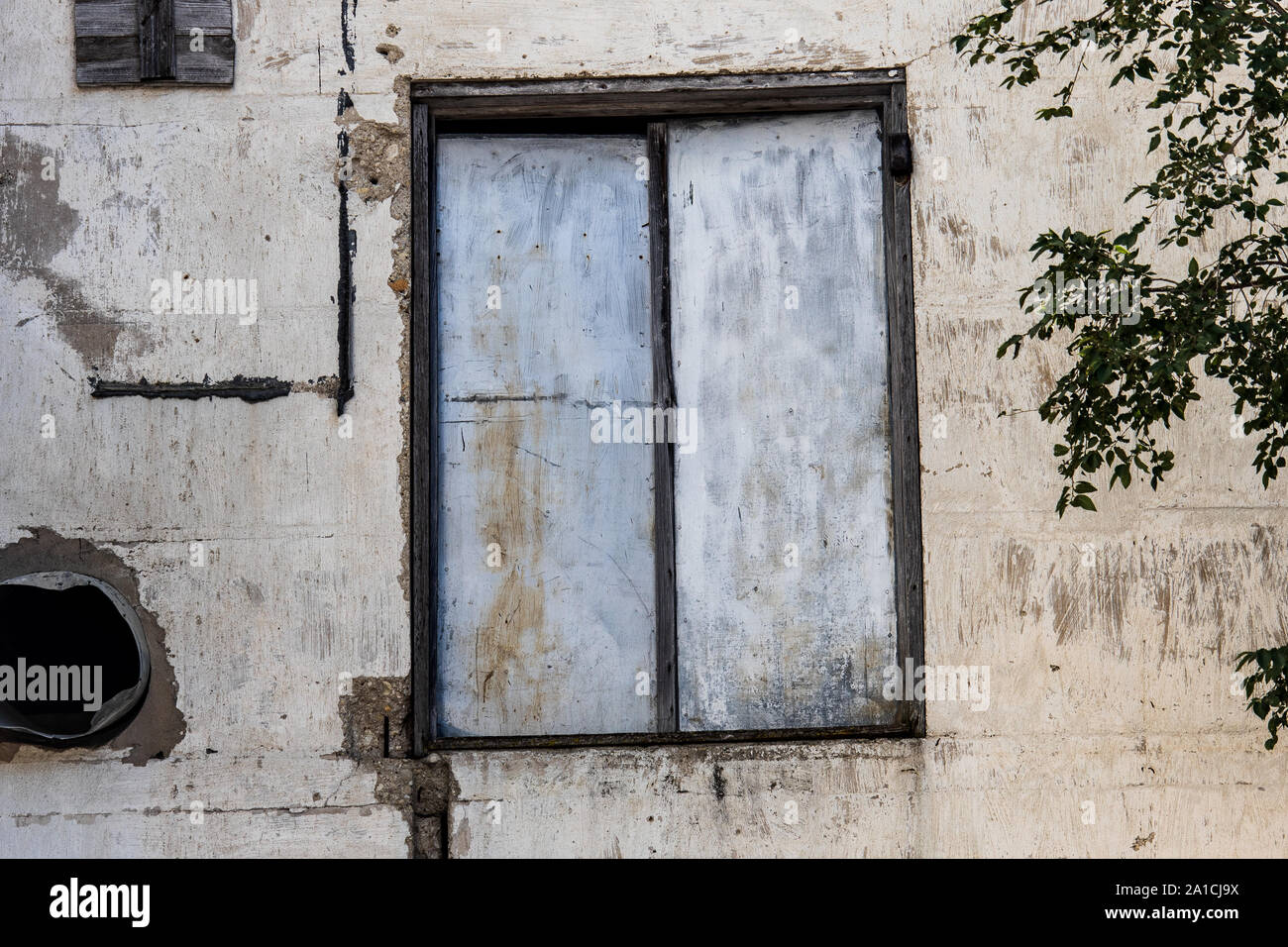 Old Train loading door Stock Photo - Alamy