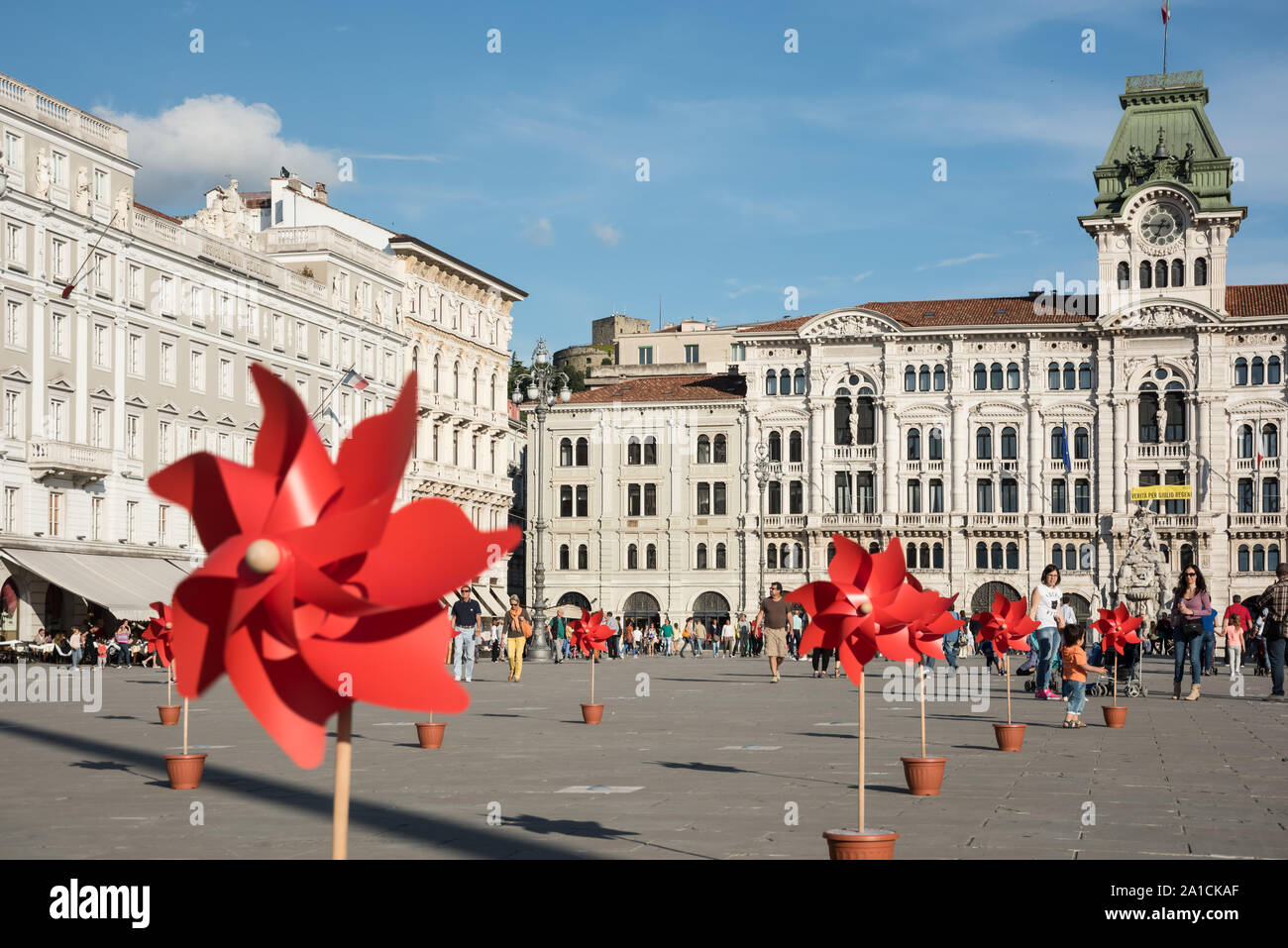 Triest, Piazza dell'Unita d'Italia, Comune di Trieste Stock Photo - Alamy