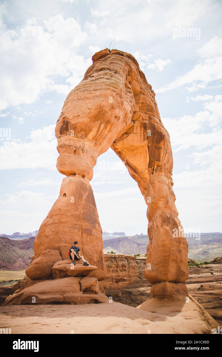 Delicate arch hike hi-res stock photography and images - Alamy