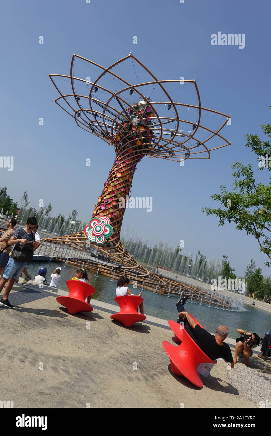 Mailand, Weltausstellung 2015, Albero della Vita, Baum des Lebens am ...