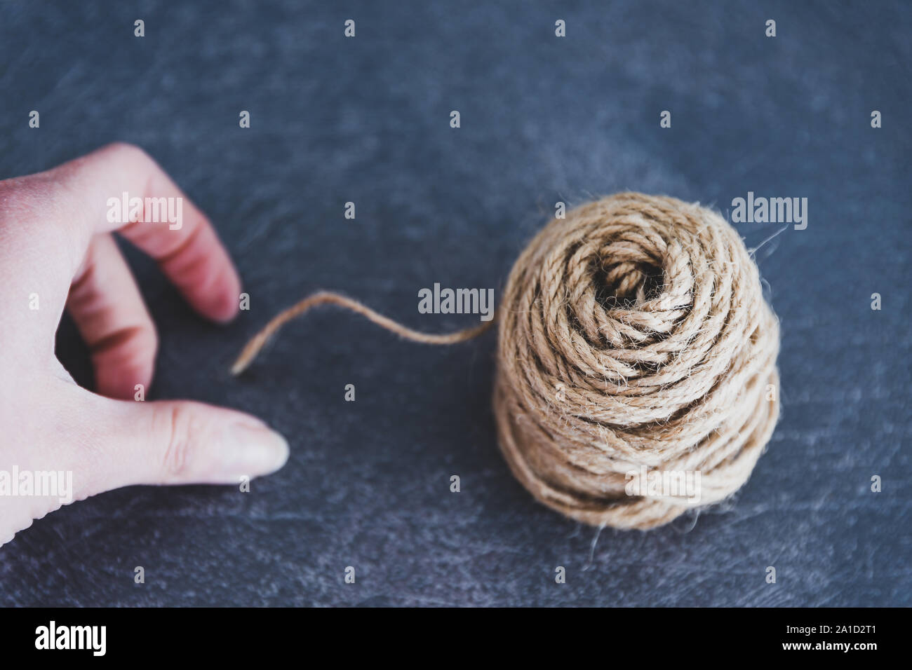 Untangle string hi-res stock photography and images - Alamy