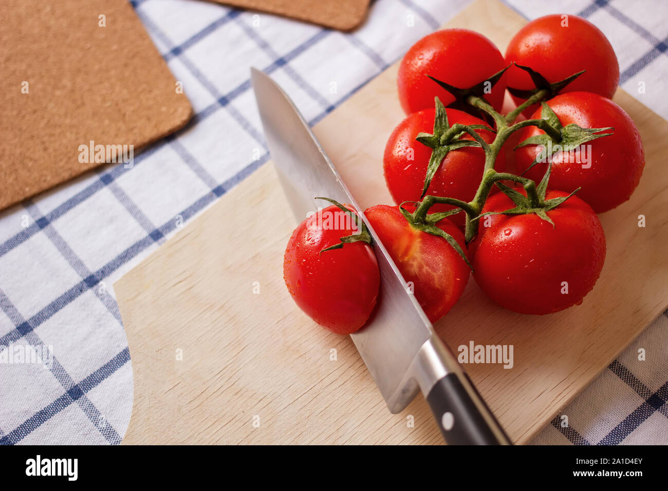 Dividing knife hi-res stock photography and images - Alamy