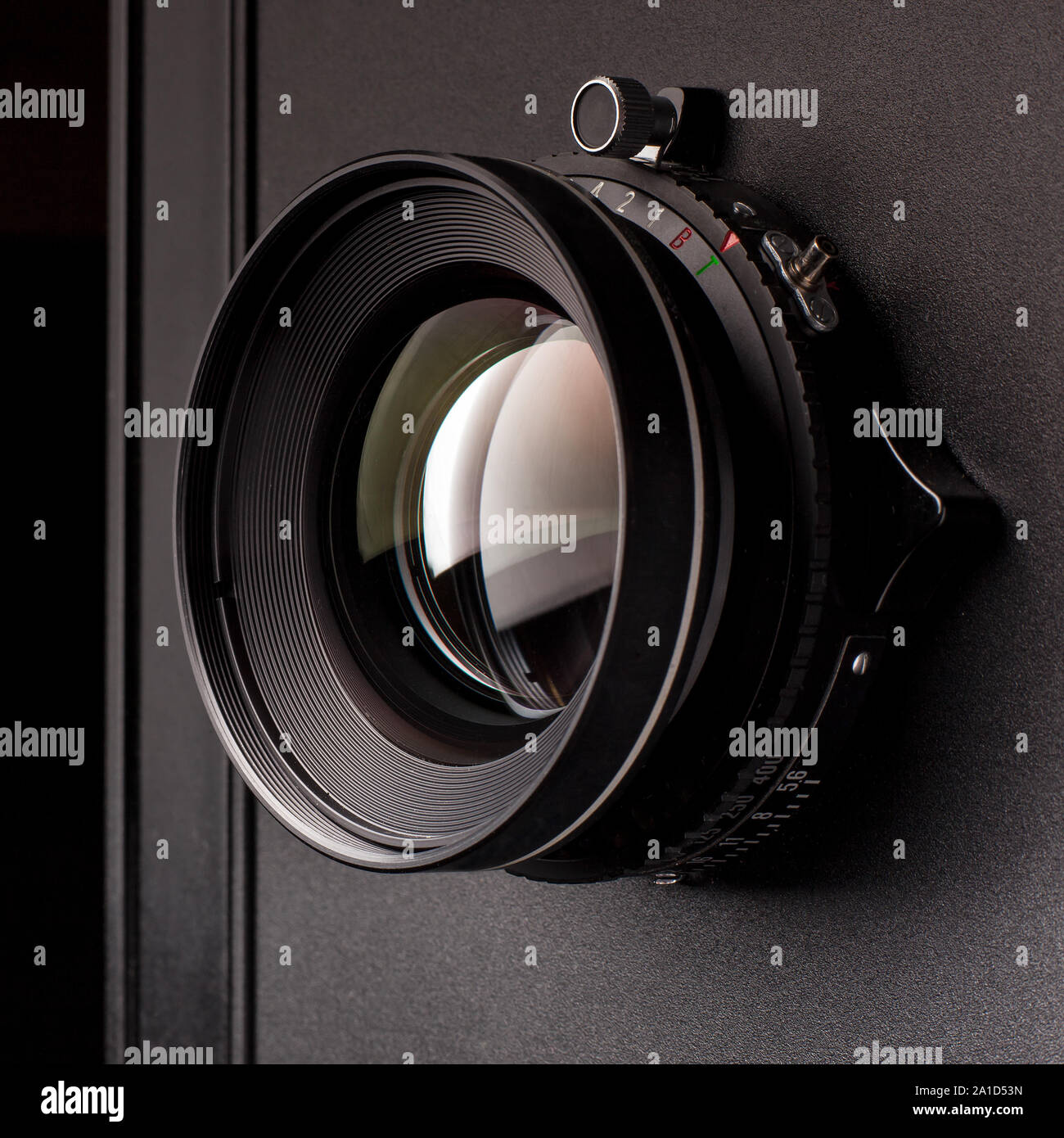 lens on the old large format camera Stock Photo - Alamy