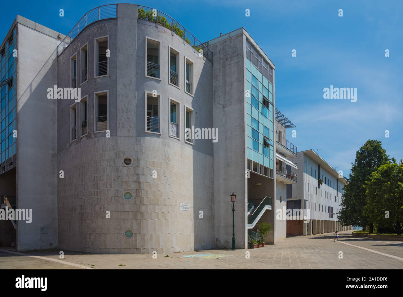 Ex Junghans residential area, Cino Zucchi, 2002Located on Giudecca ...