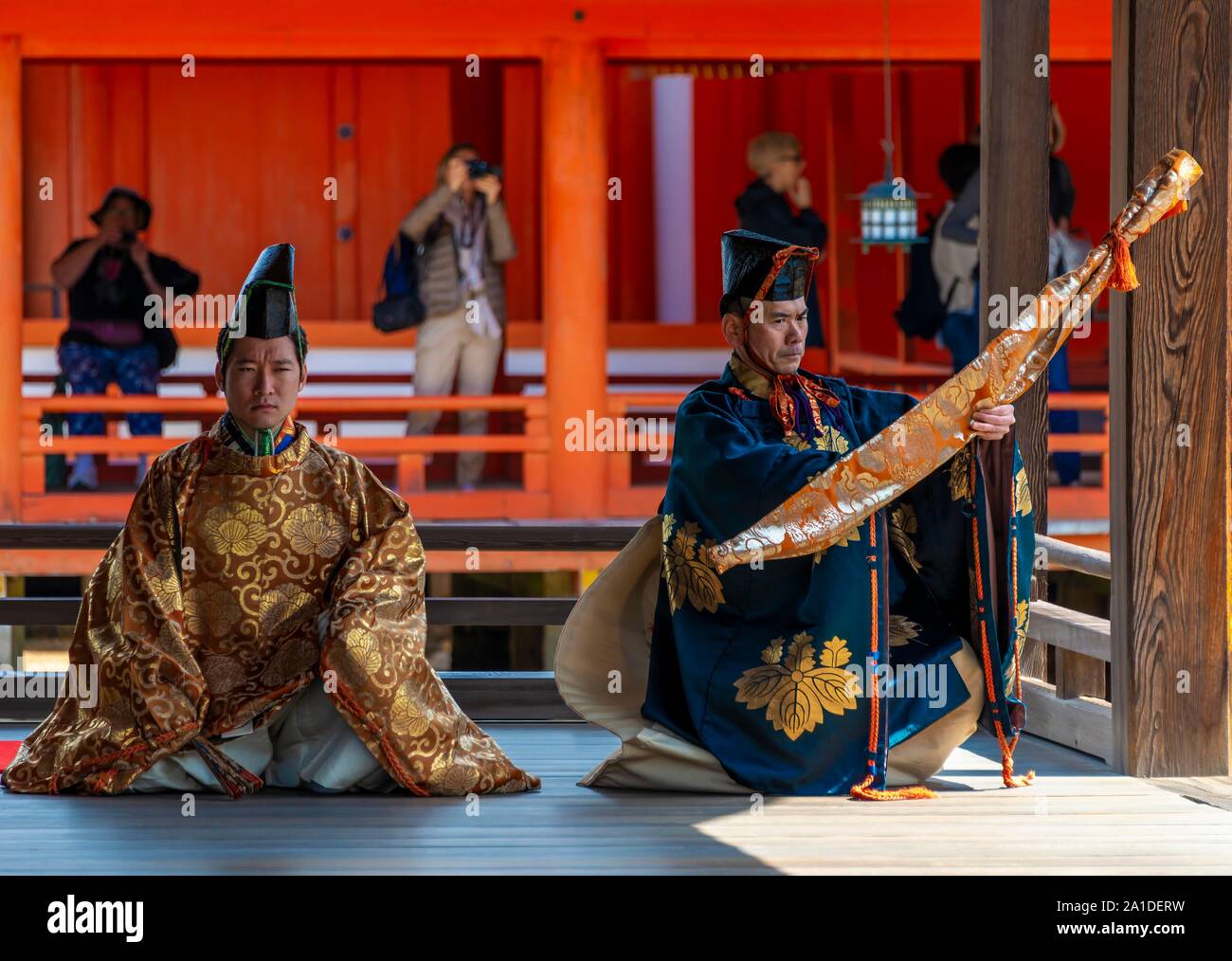 Traditional Japanese Theatre, No performance at Itsukushima Shrine ...