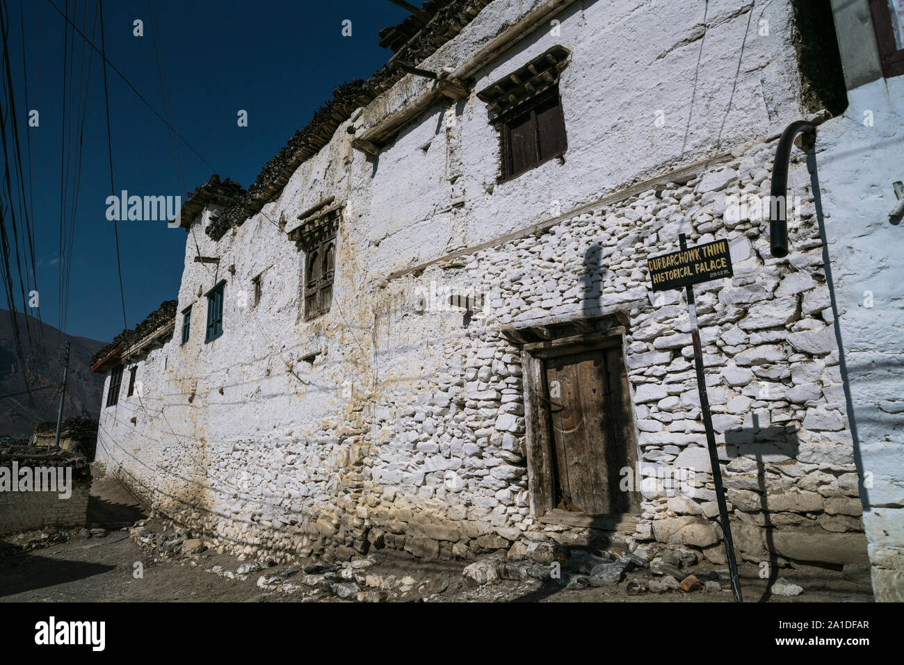 Thini village in Lower Mustang, Nepal Stock Photo - Alamy