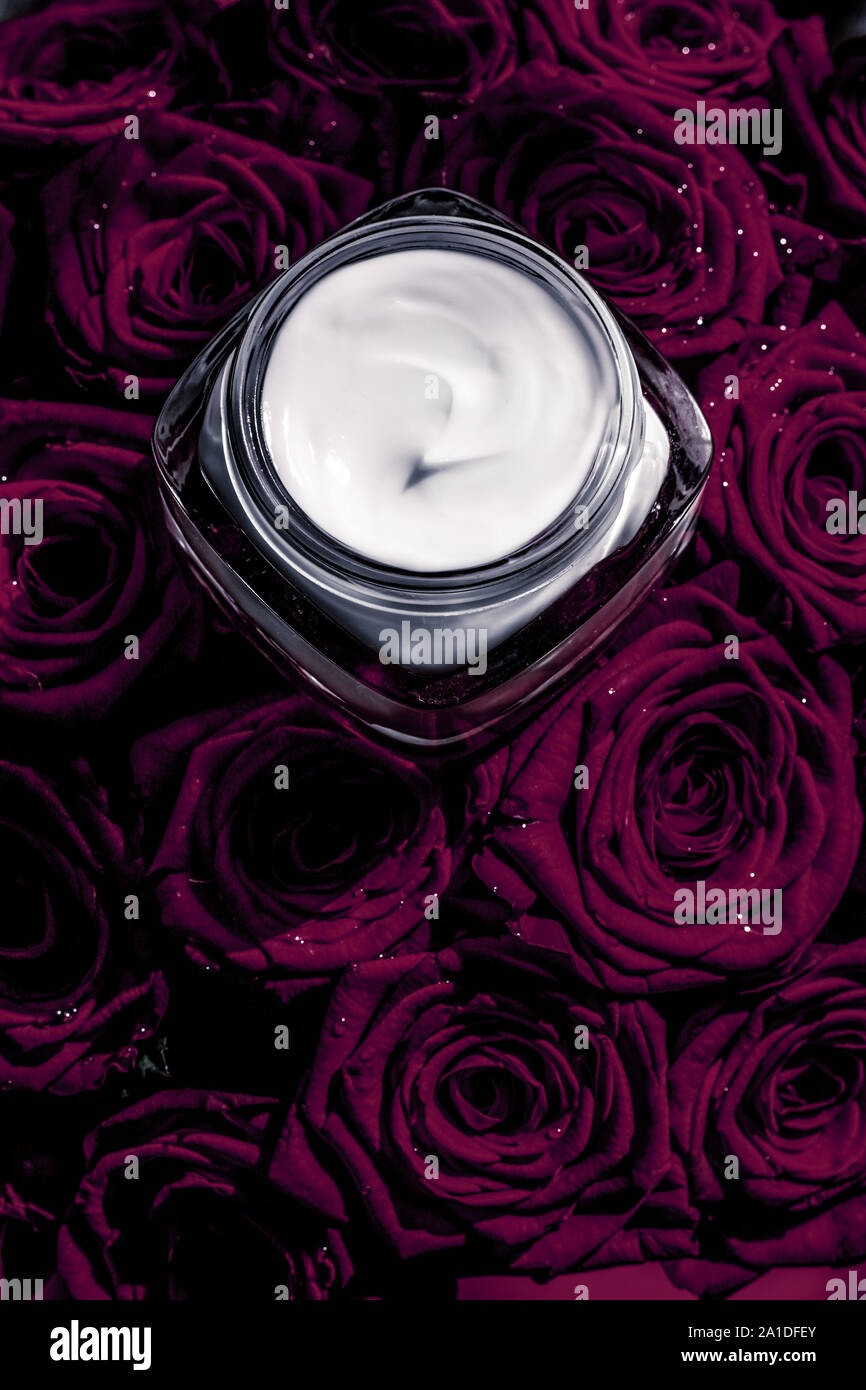 Luxe cosmetics, branding and anti-age concept - Face cream skin ...