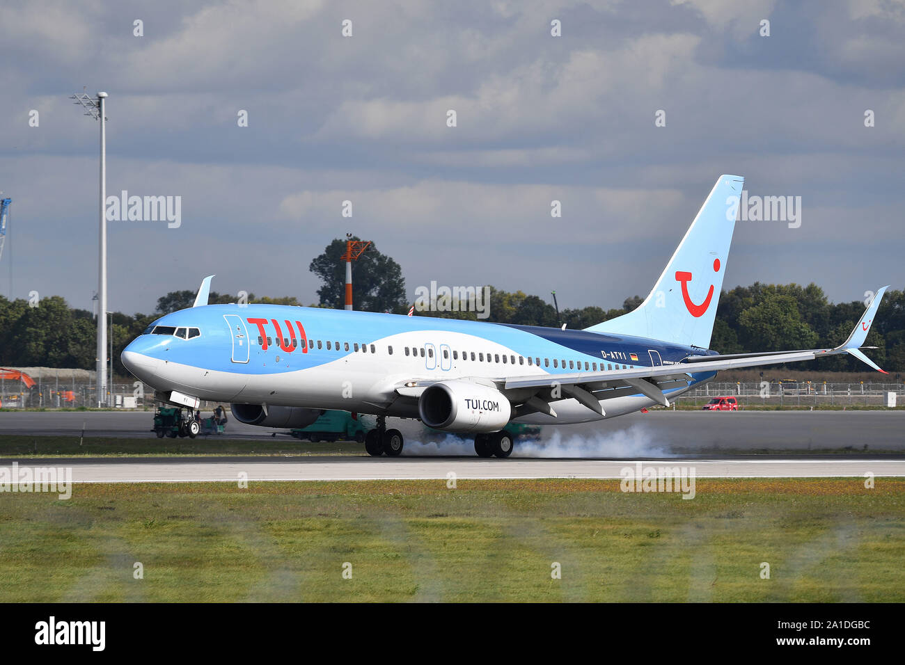 Tui deutschland airplane hi-res stock photography and images - Alamy