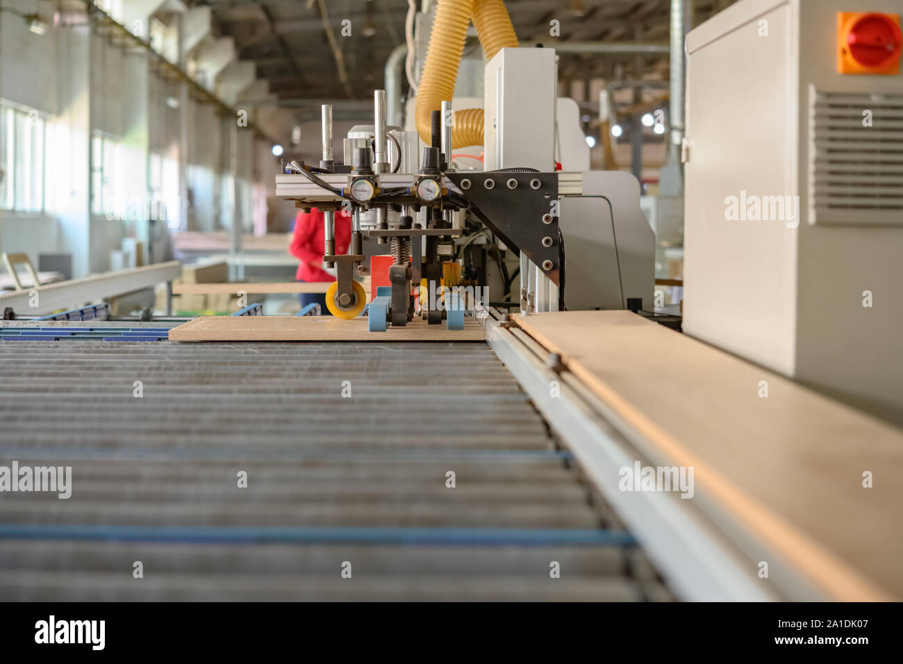 machine handling plywood in a factory Stock Photo - Alamy