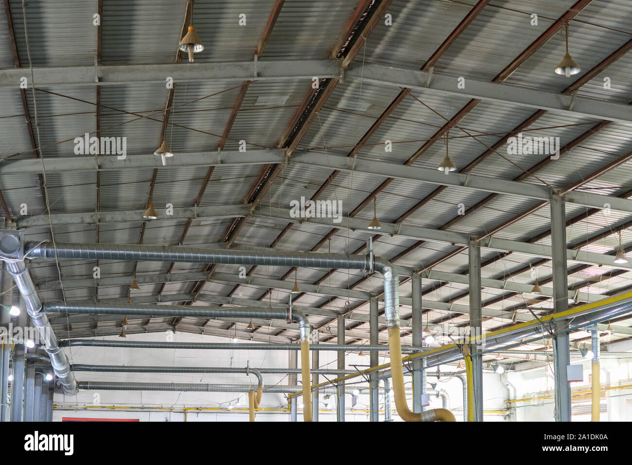 roof inside of a factory building Stock Photo - Alamy