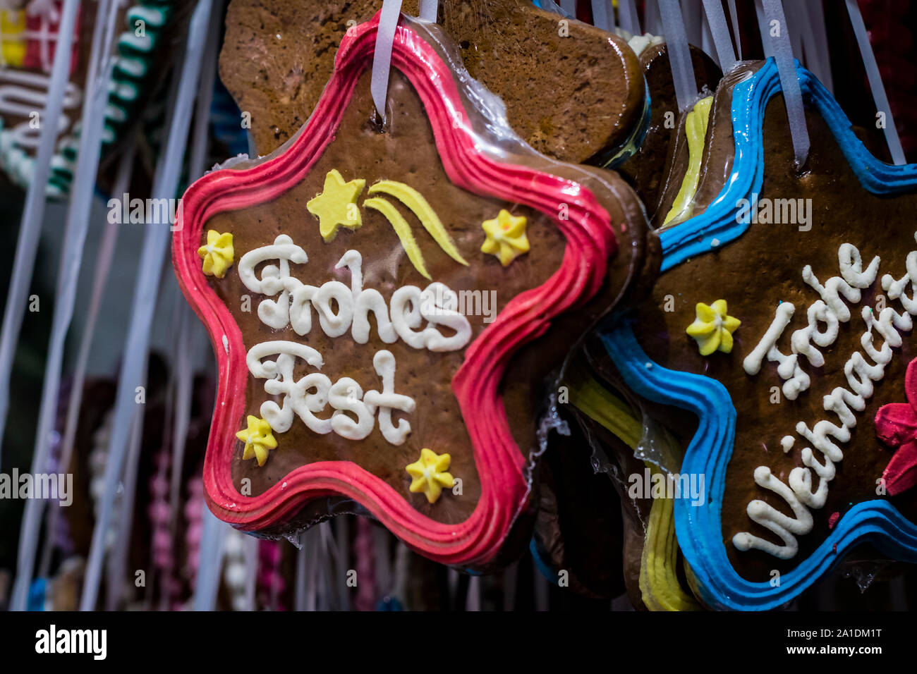 Munich traditional gingerbread at the Christmas market Stock Photo - Alamy