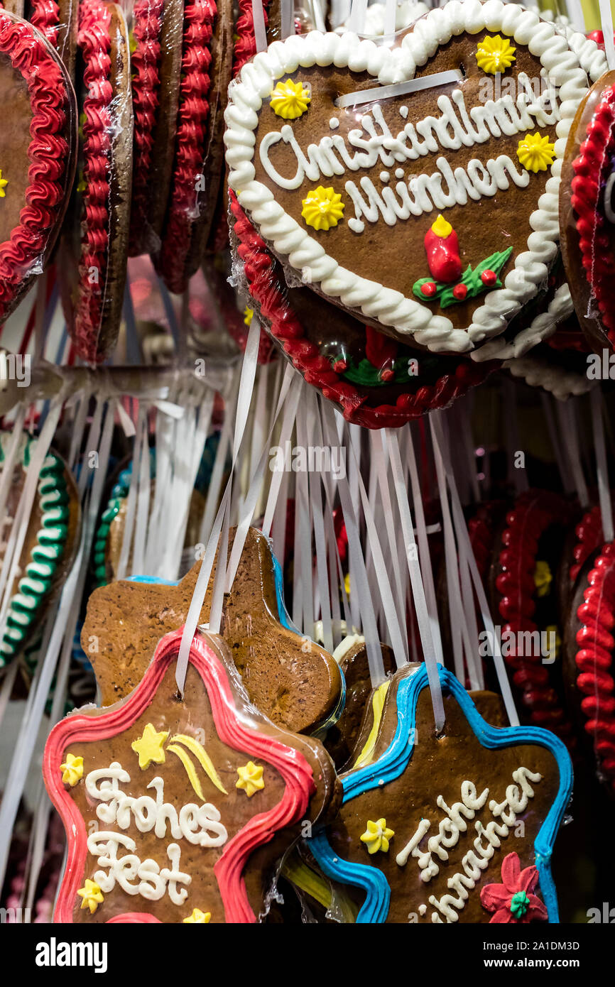 Munich traditional gingerbread at the Christmas market Stock Photo - Alamy