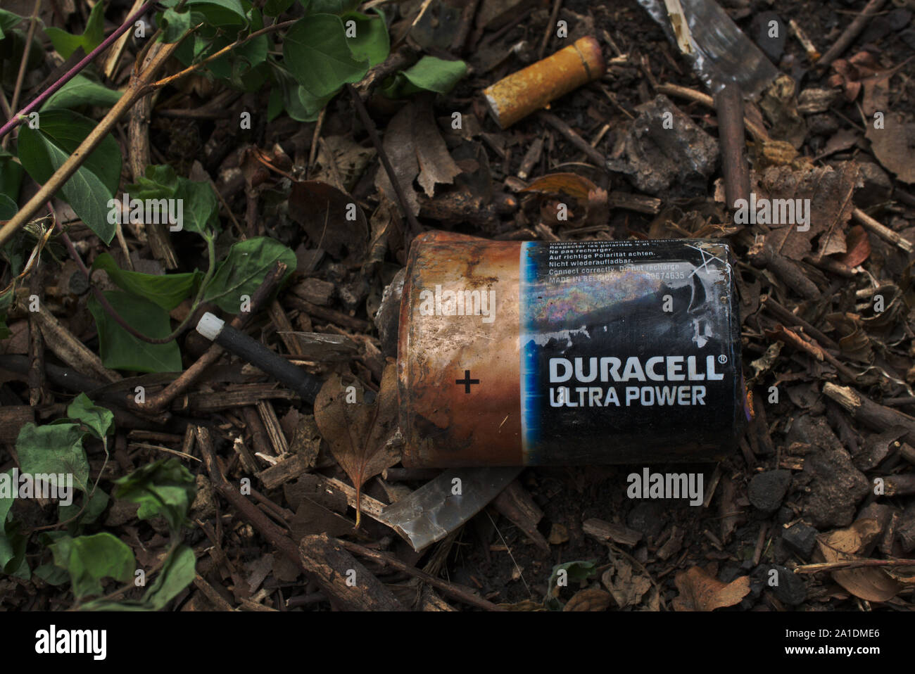 Battery pollution hi-res stock photography and images - Alamy