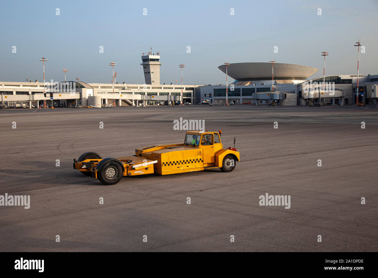 Service Car - Pushback Truck in Airport Stock Photo - Alamy