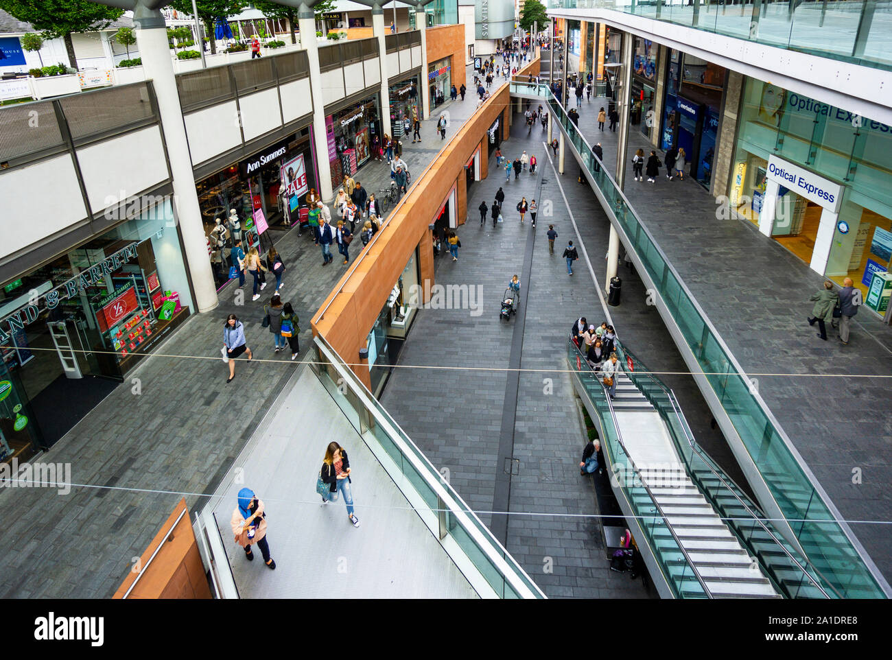 Liverpool ONE shopping mall Stock Photo - Alamy