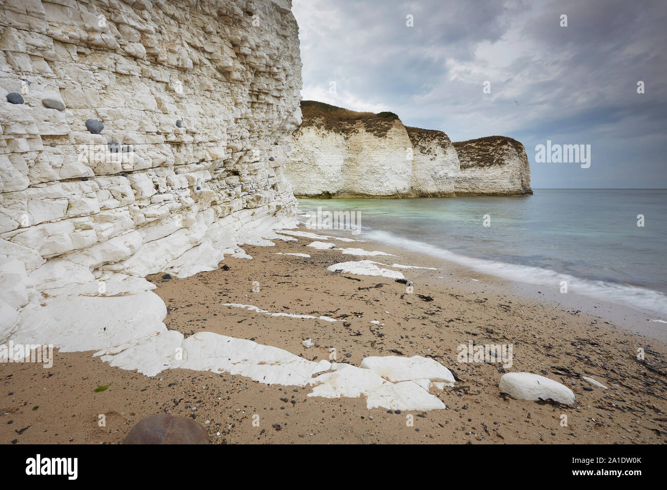 Flamborough head cliff hi-res stock photography and images - Alamy
