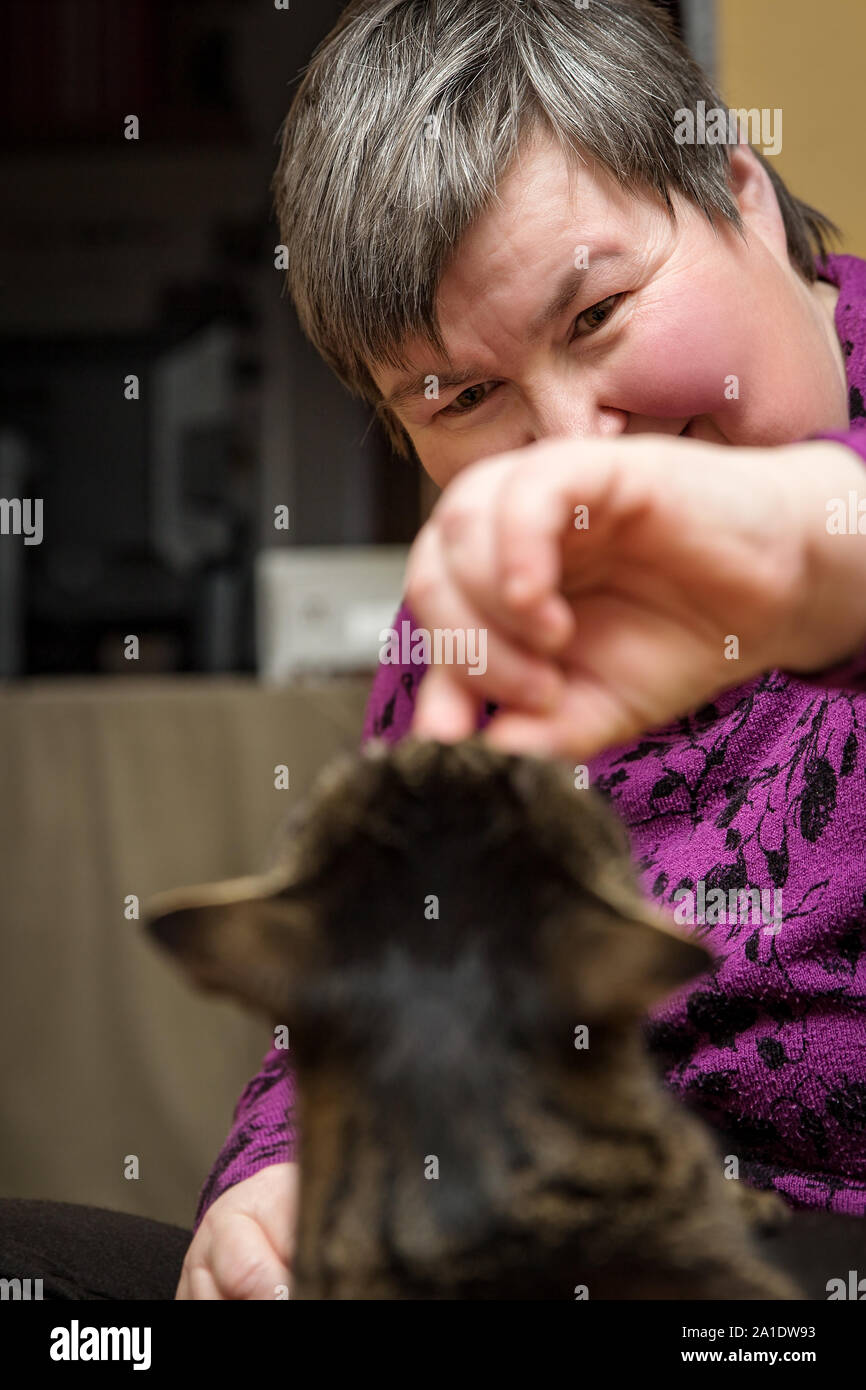 animal facilitated therapy for a mentally disabled woman, psychotherapy ...