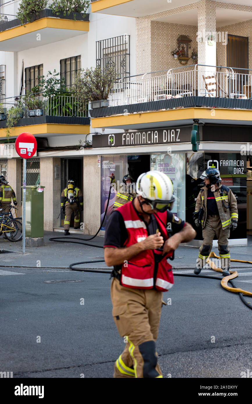 Spain fire engine hi-res stock photography and images - Alamy