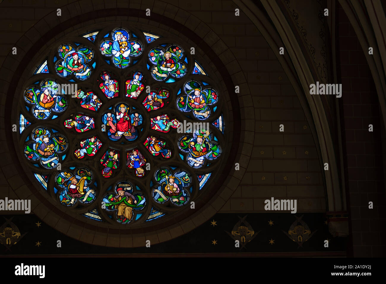 Flemish stained glass hi-res stock photography and images - Alamy
