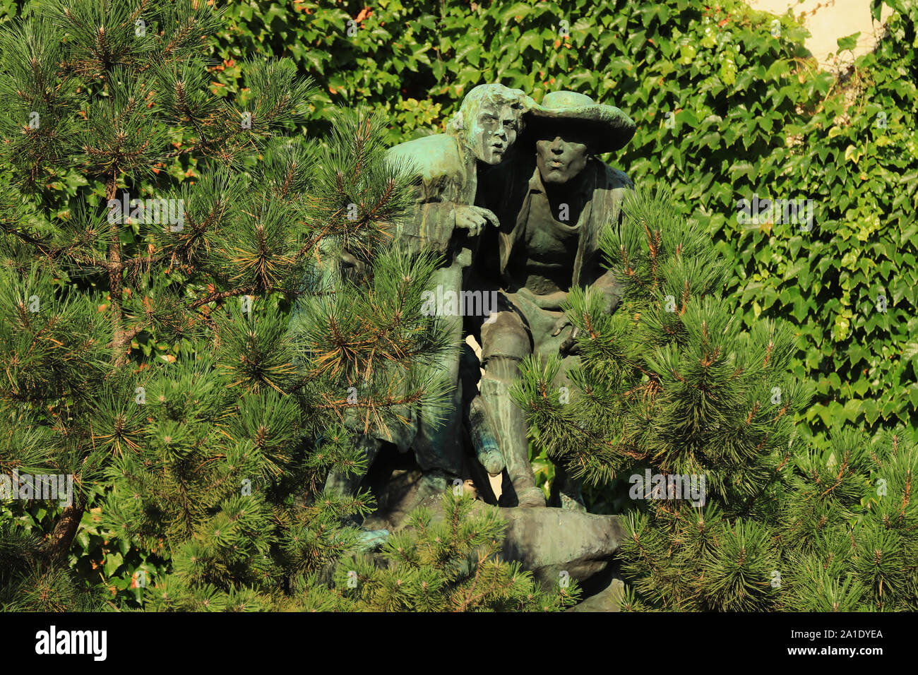 Hidden in the green Stock Photo - Alamy