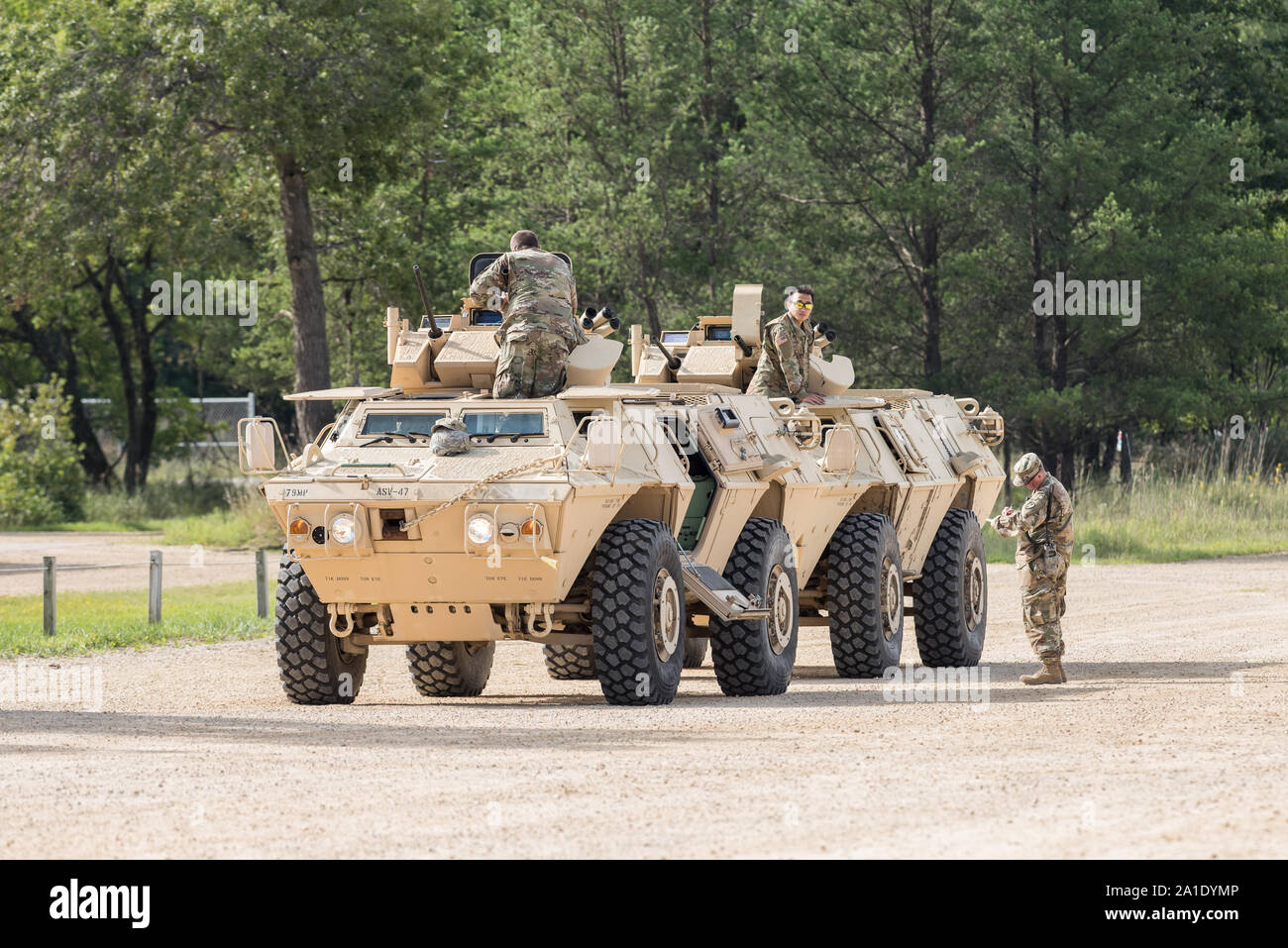Soldiers with the 300th Military Police Brigade conduct live-fire ...