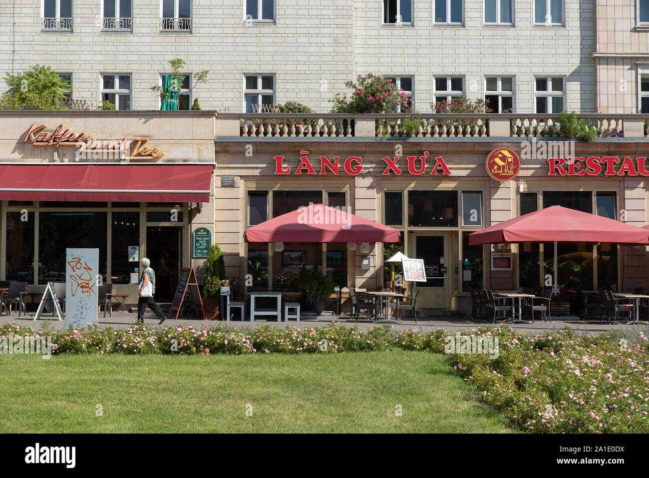 Vietnamesisches Restaurant in der Karl-Marx-Allee, Berlin, Deutschland ...