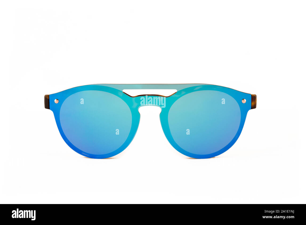 Sunglasses, front view isolated on white background Stock Photo - Alamy