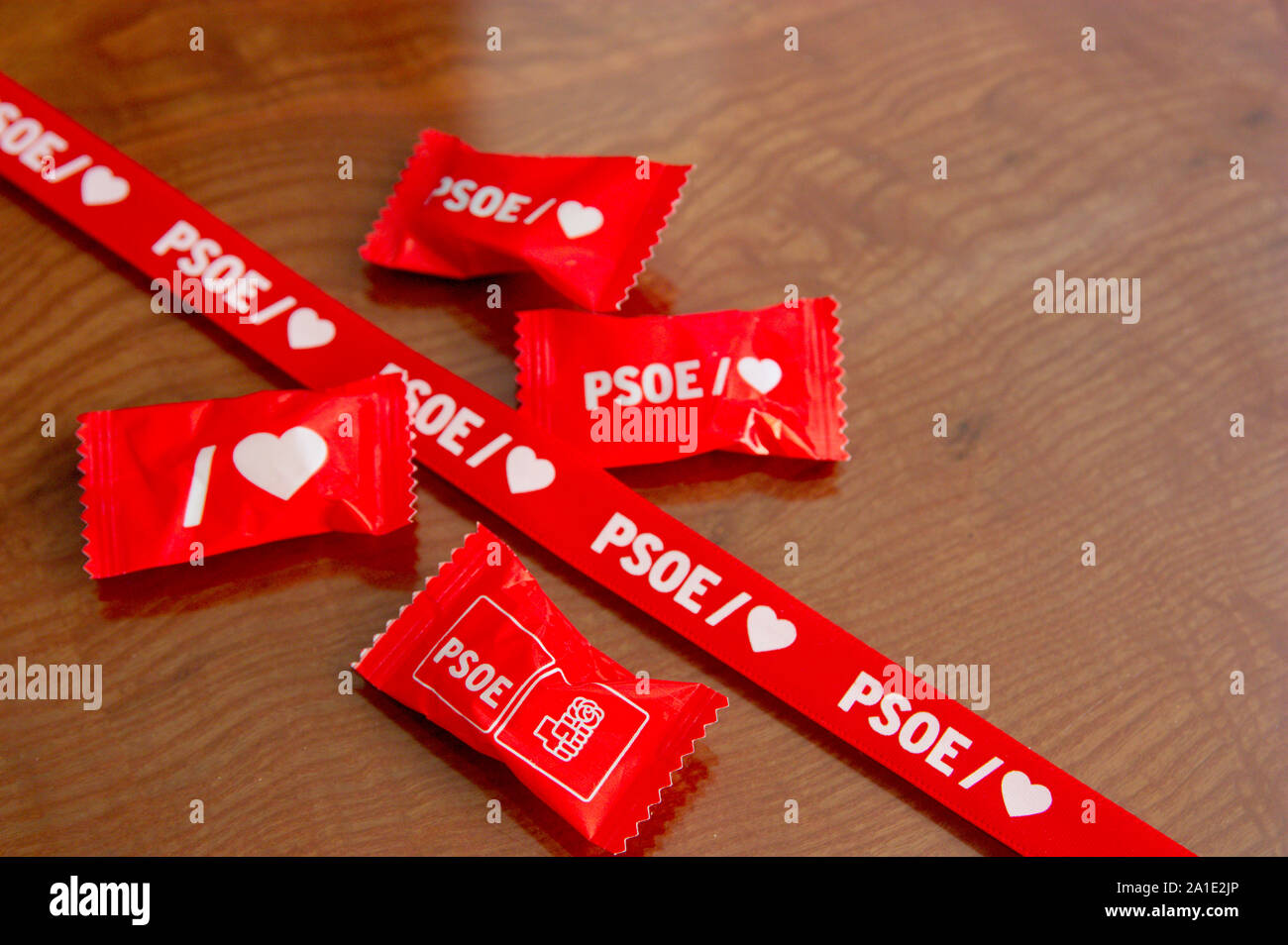 Spanish socialist party rose hi-res stock photography and images - Alamy