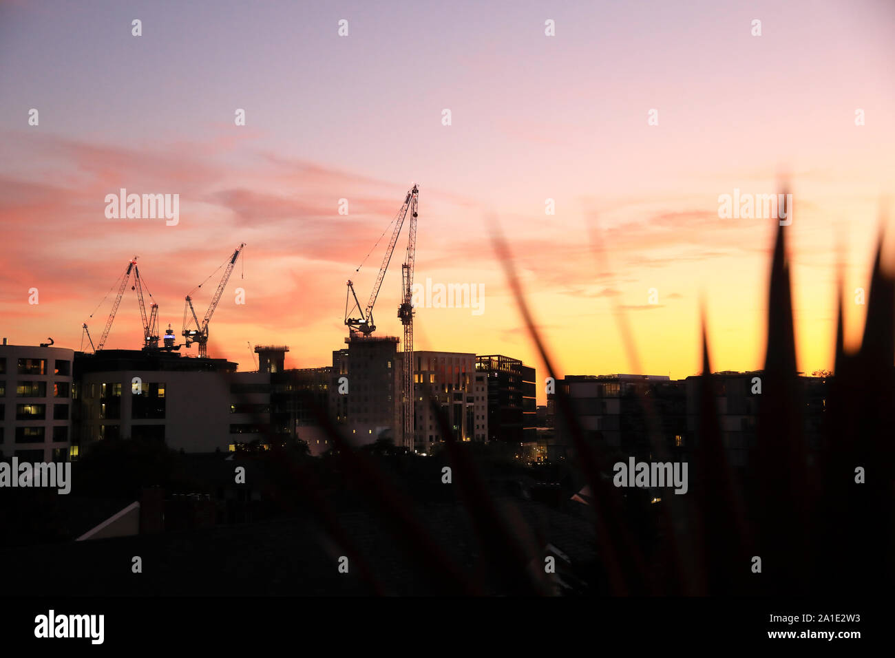 London skyline dusk islington hi-res stock photography and images - Alamy