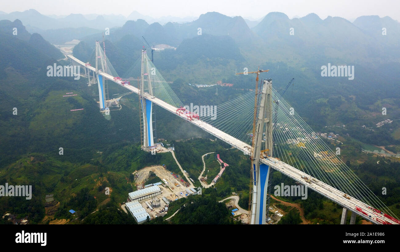 (190926) -- PINGTANG, Sept. 26, 2019 (Xinhua) -- Aerial photo taken on ...