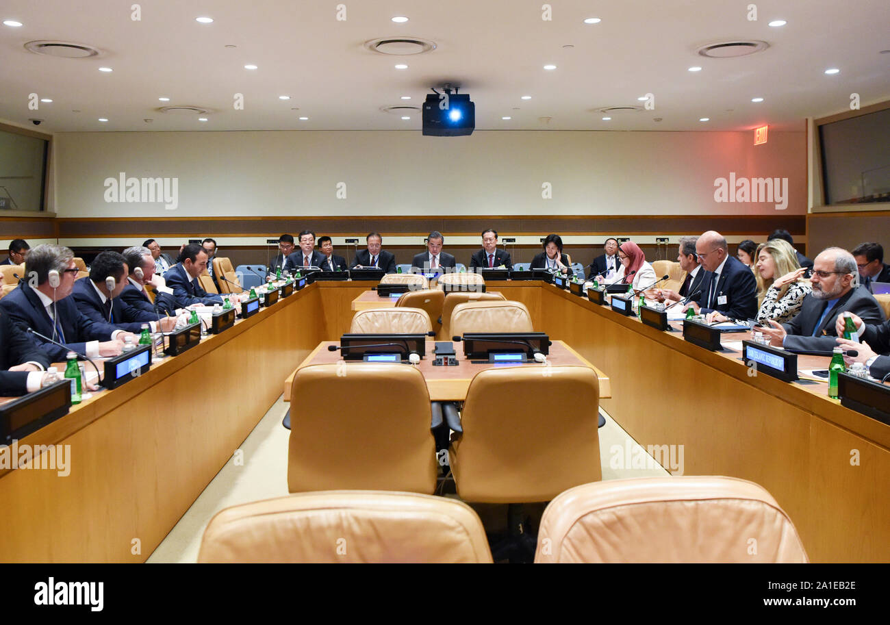 Ancient greece assembly hi-res stock photography and images - Alamy