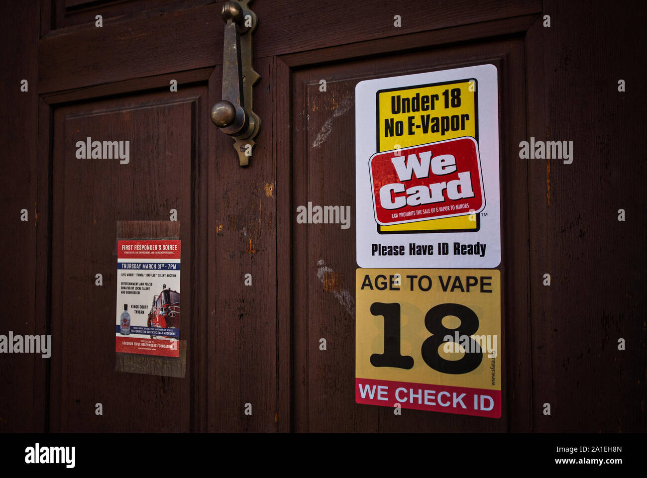 Vaping related deaths hi-res stock photography and images - Alamy