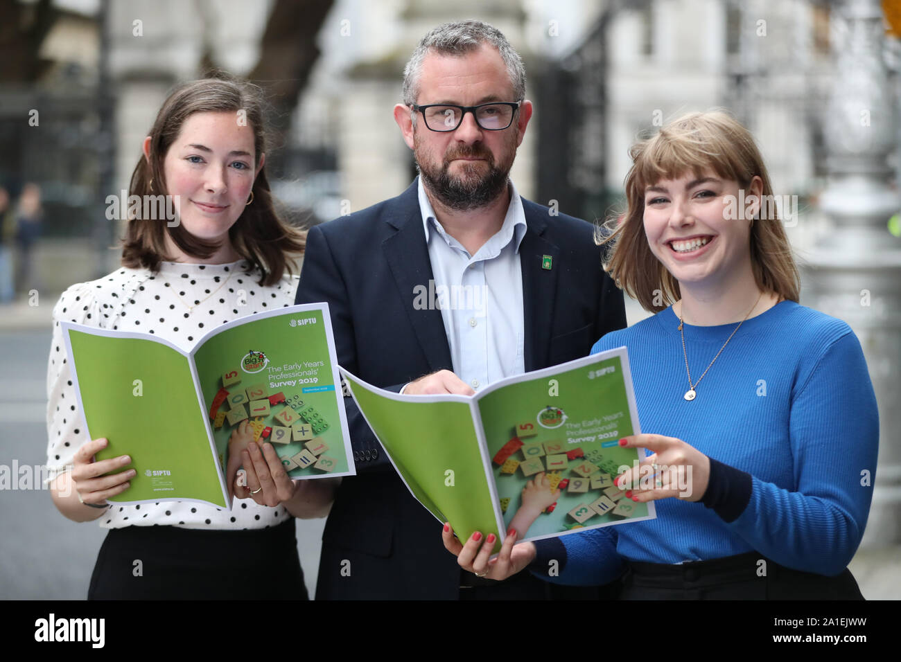 Left amy greer murphy hi-res stock photography and images - Alamy