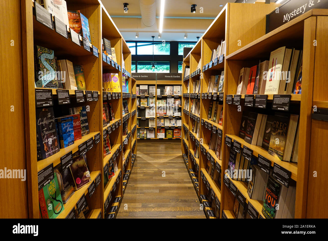 Amazon echo show hi-res stock photography and images - Alamy