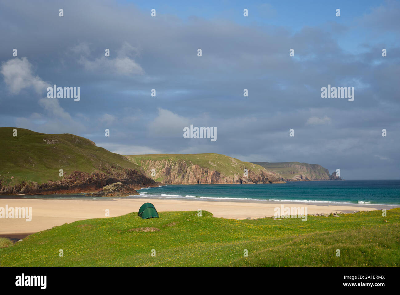 Wild camping at Kearvaig Bay, Sutherland Stock Photo - Alamy