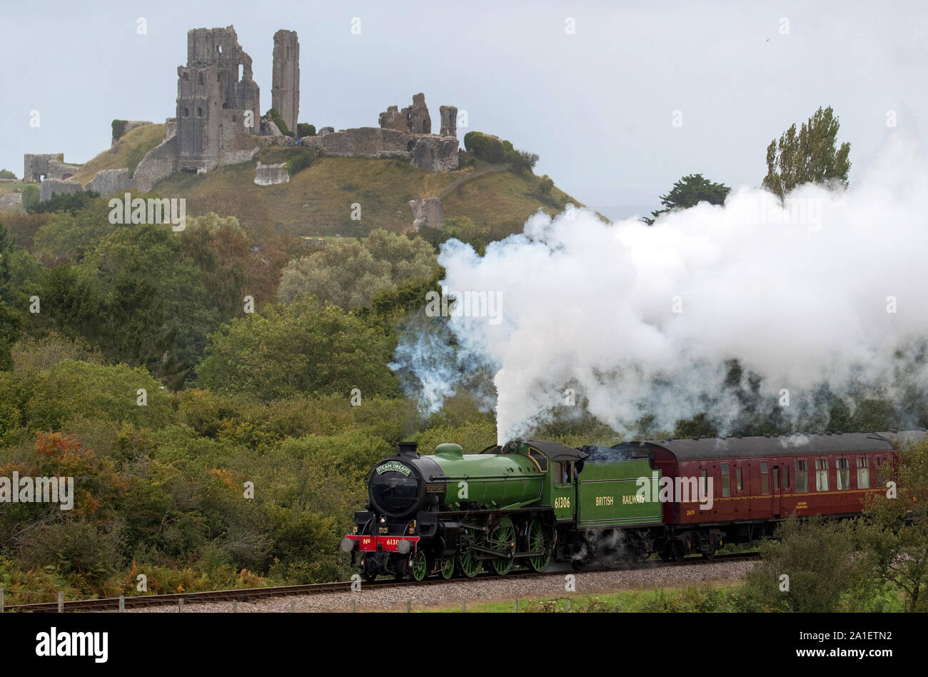 The b1 class steam locomotive 61306 mayflower passes corfe castle hi ...