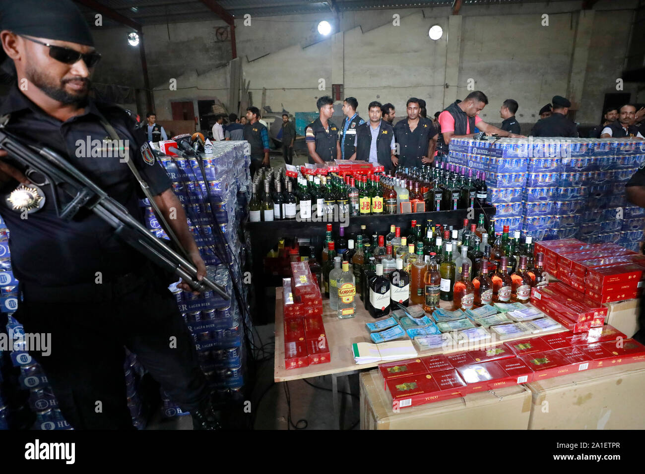 Fu wang club hi-res stock photography and images - Alamy