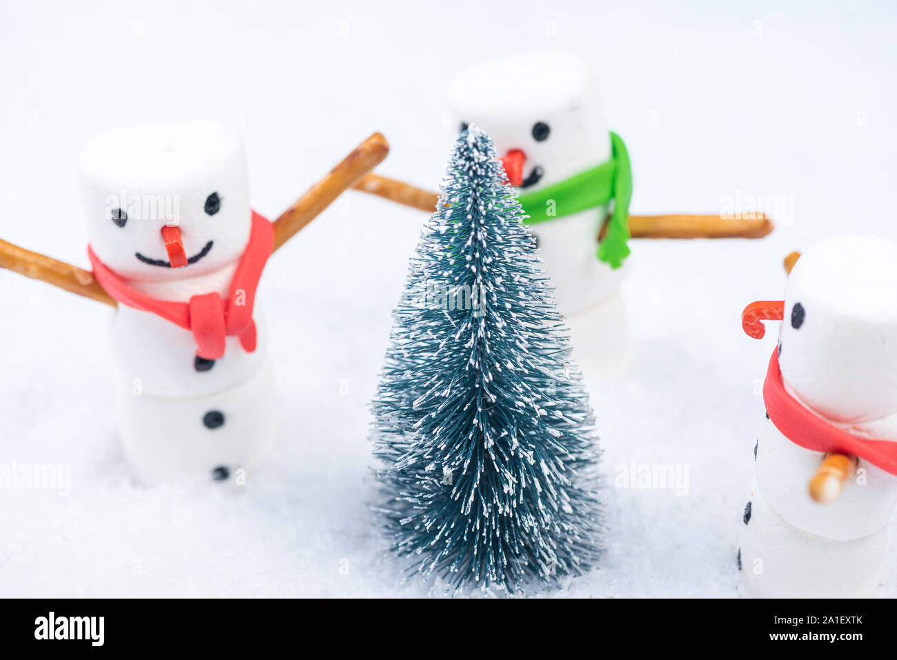 Dancing around the tree hi-res stock photography and images - Alamy