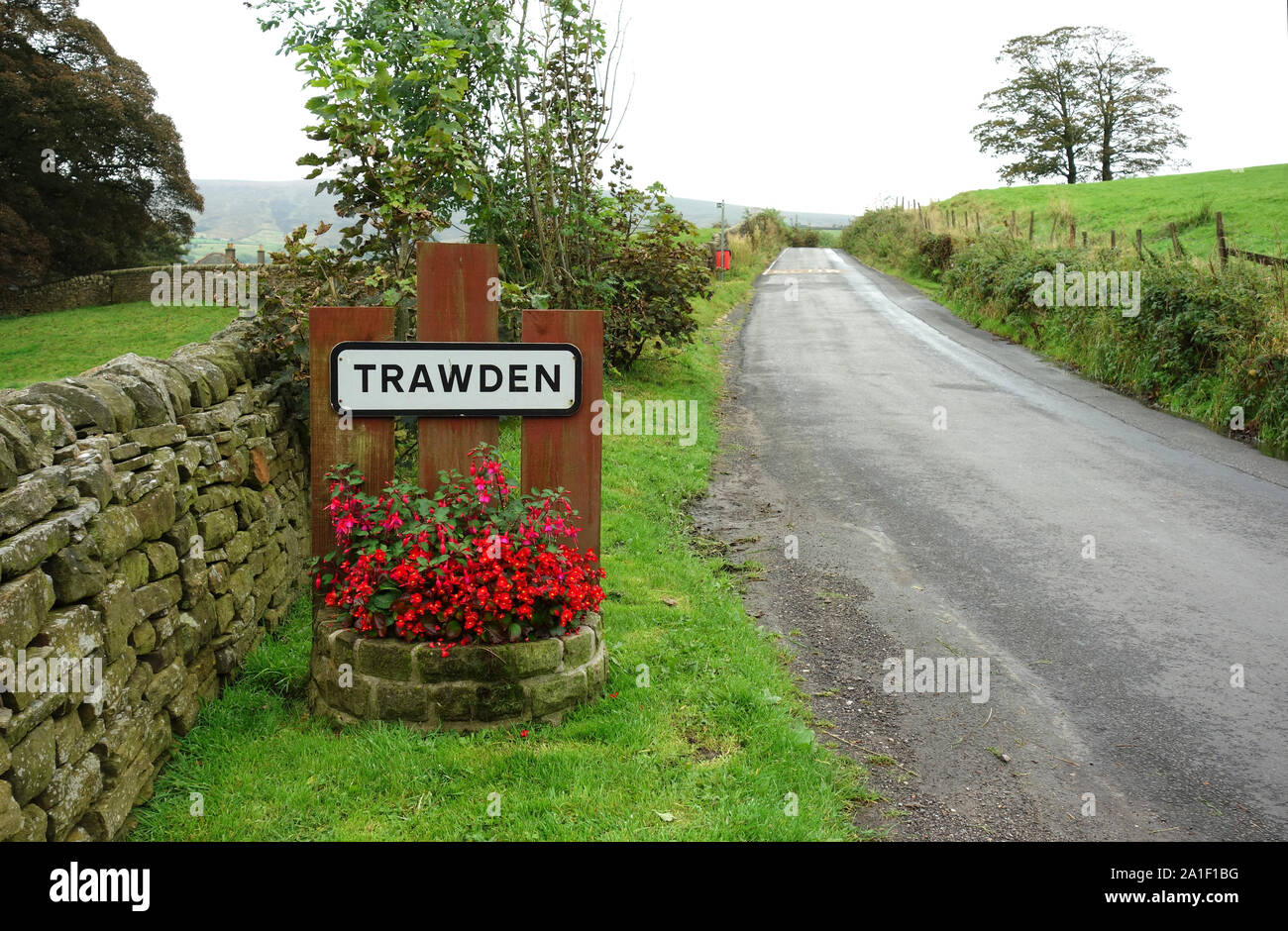 Road Sign at the Entrance to the Village of Trawden on a Quiet Narrow ...