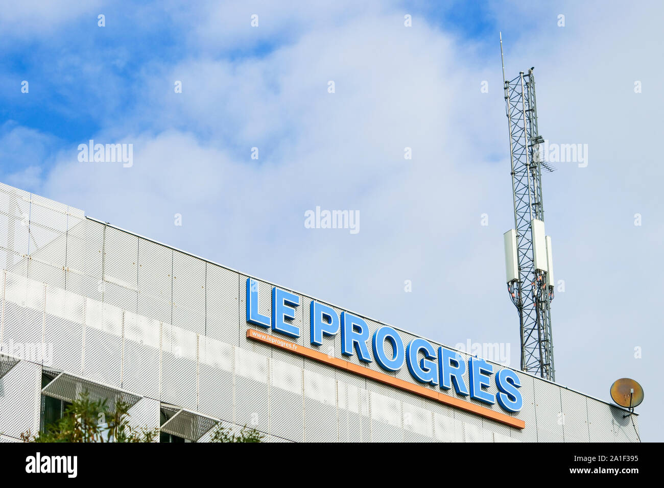 Le Progres - Lyons Daily newspaper's sign, Confluence district, Lyon ...