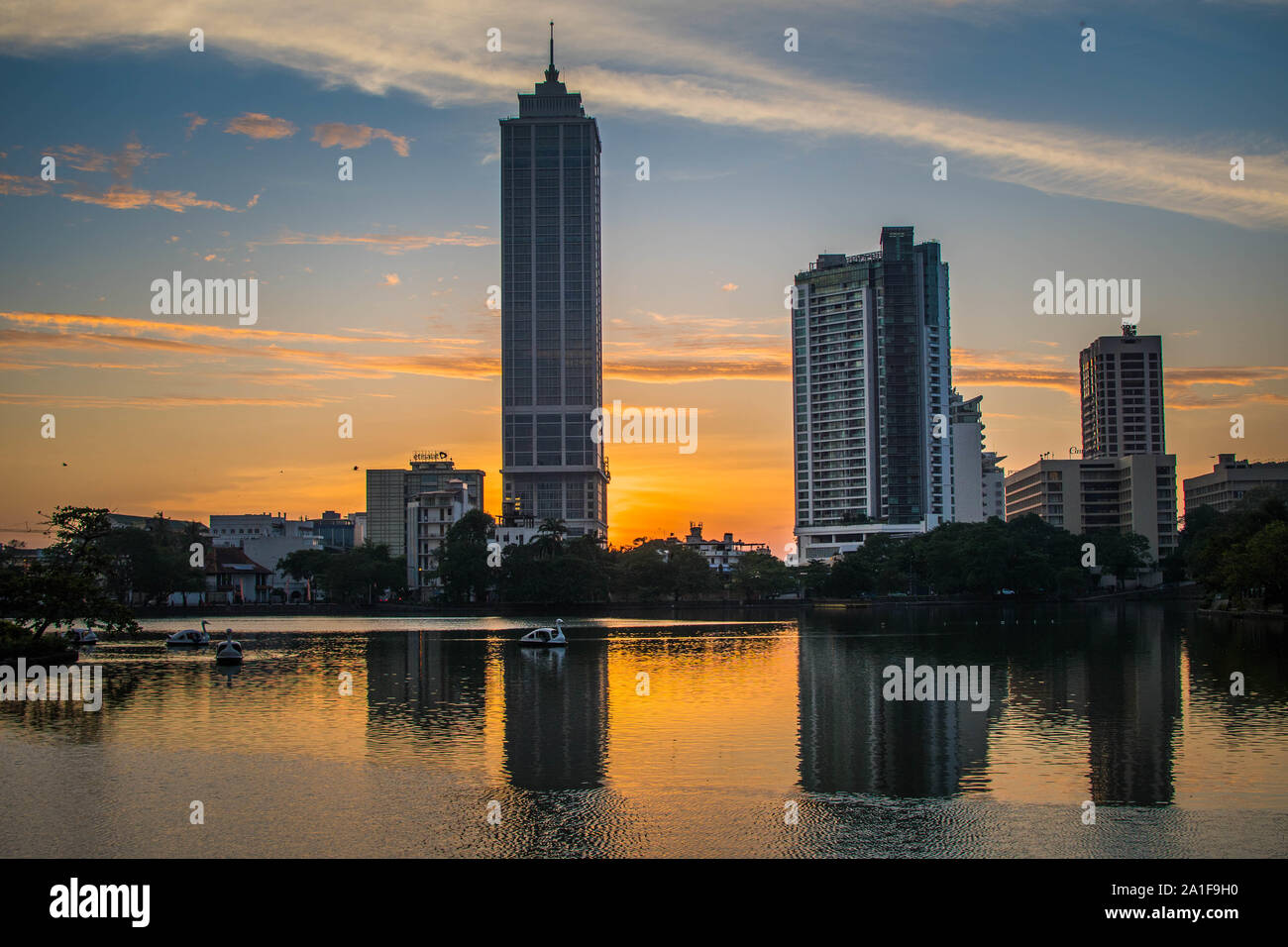 Beautiful evening colombo city , sun goes down colombo city Stock Photo ...