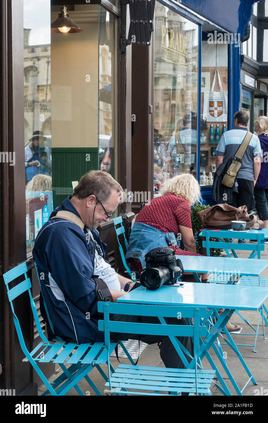 Happy snapper camera hi-res stock photography and images - Alamy