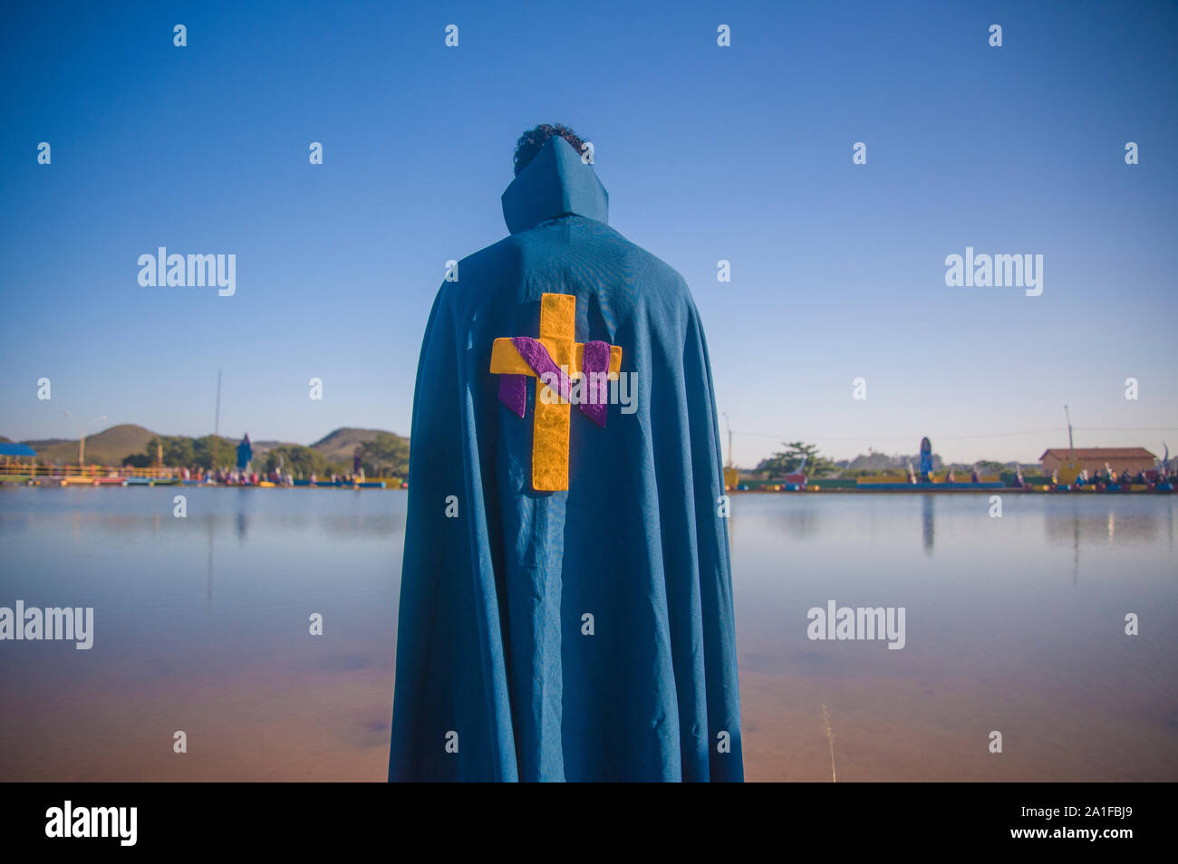 Man wearing cape hi-res stock photography and images - Alamy
