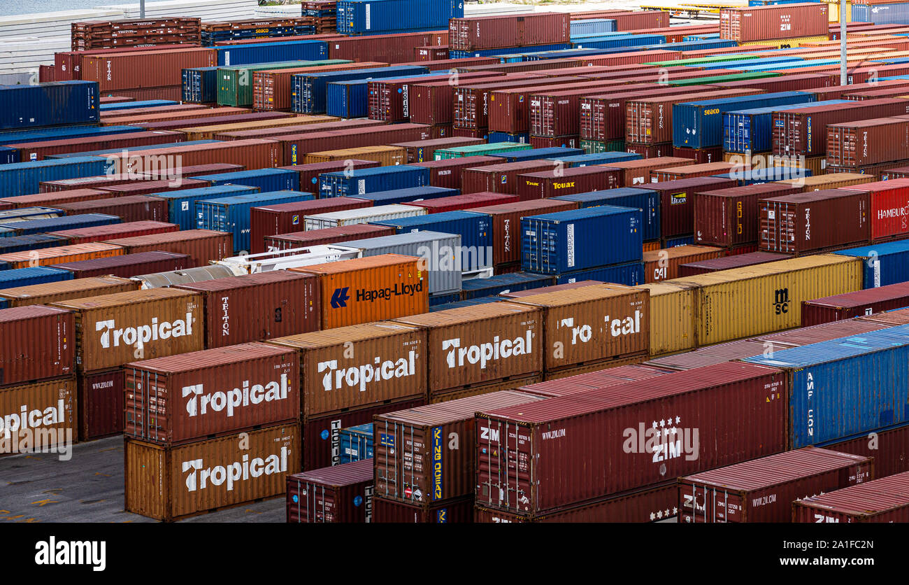 Barbados shipping hi-res stock photography and images - Alamy