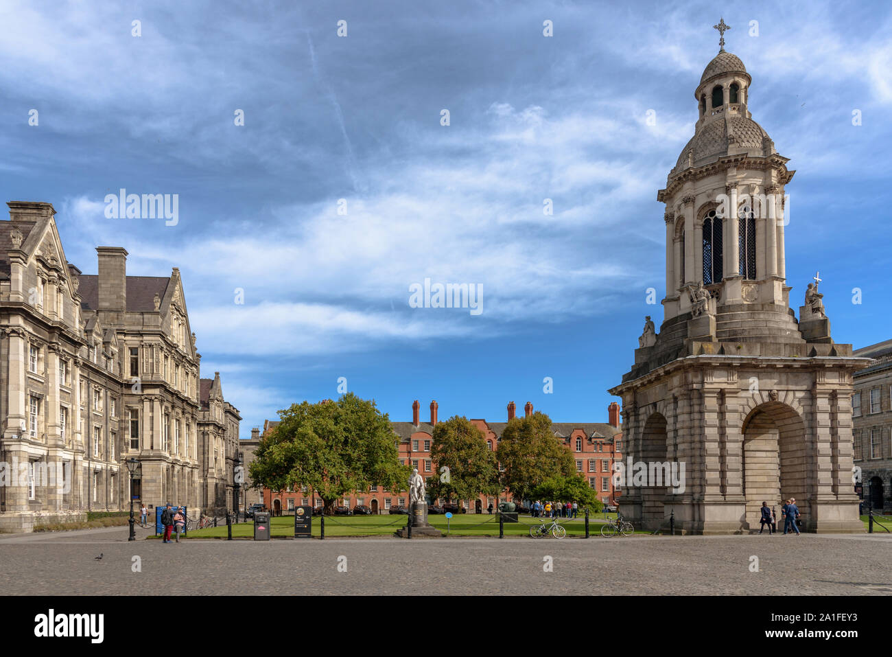 Looking into library hi-res stock photography and images - Alamy