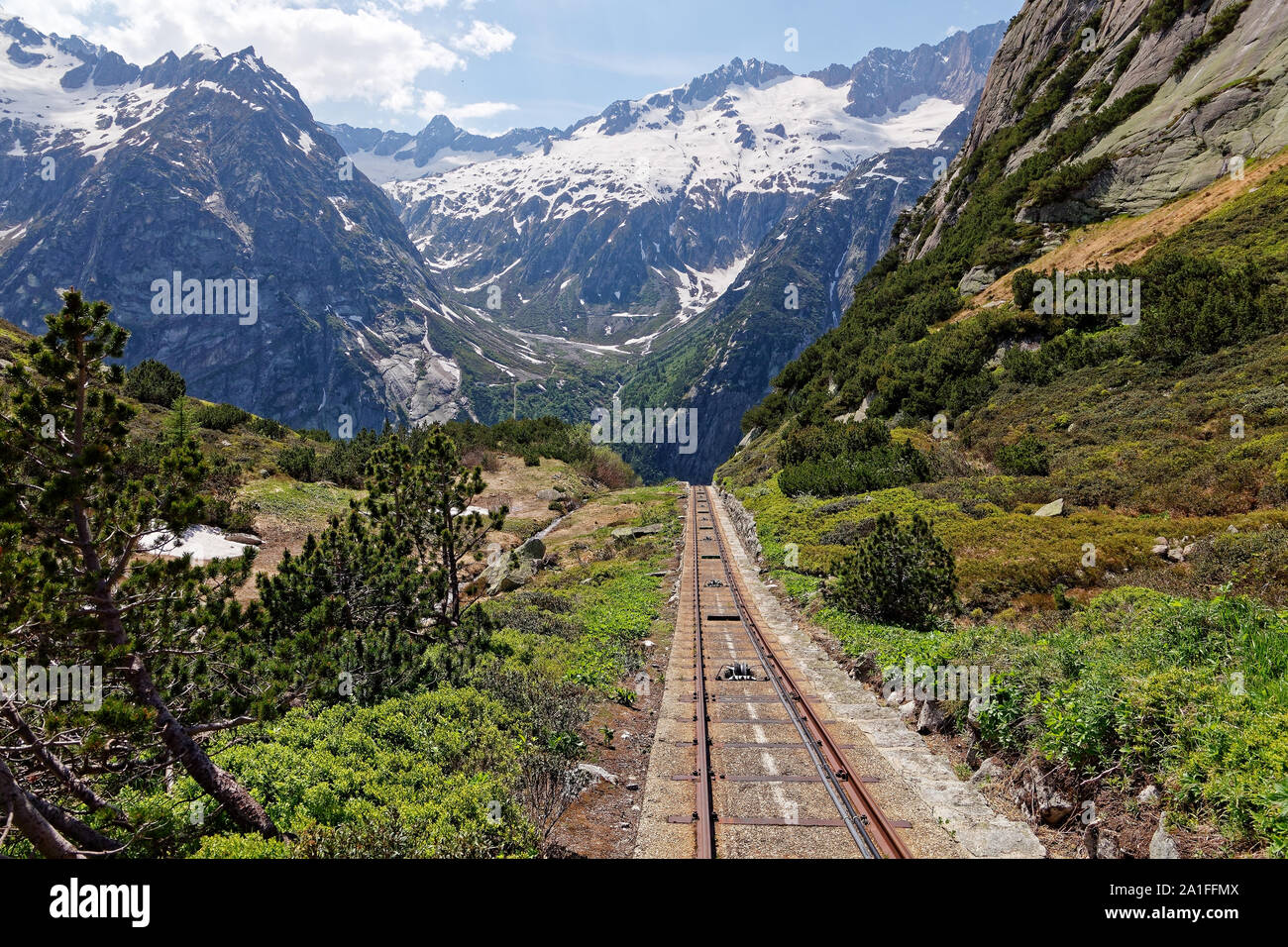 Gelmer Funicular (Gelmerbahn) with views of Haslital valley - Handegg ...
