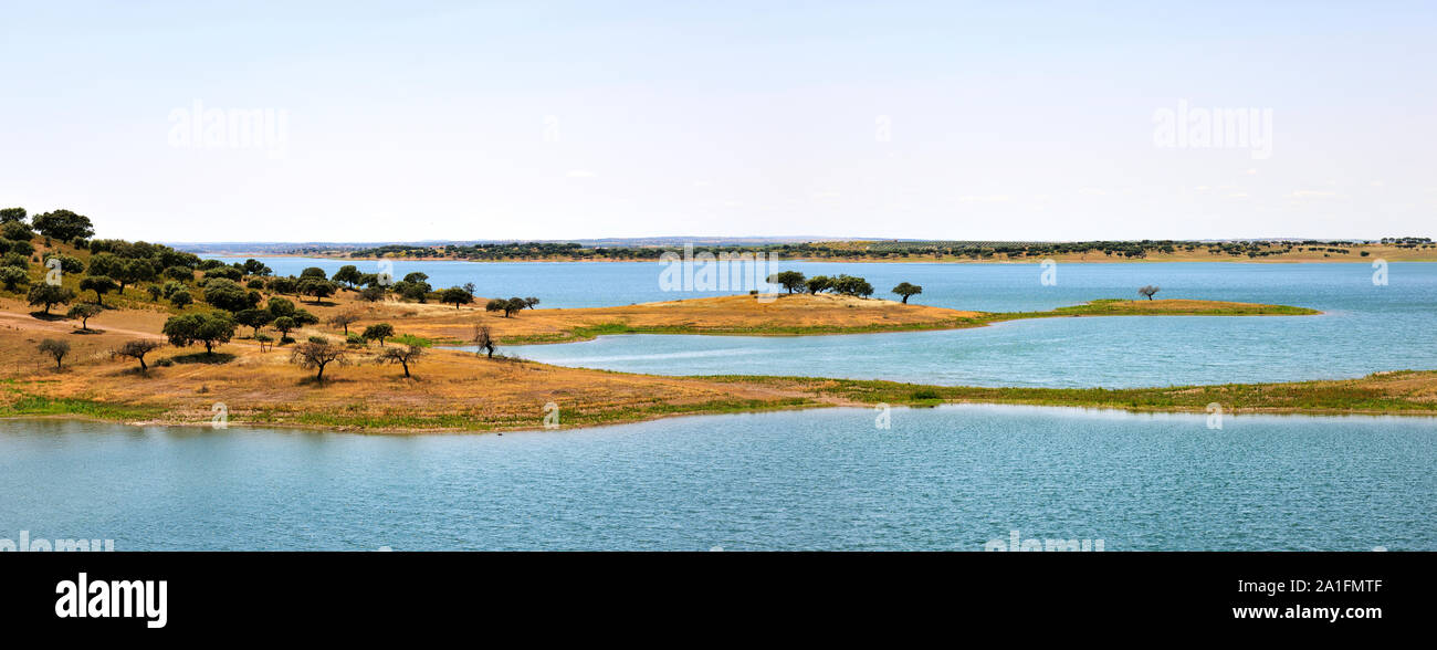 Alqueva dam hi-res stock photography and images - Alamy