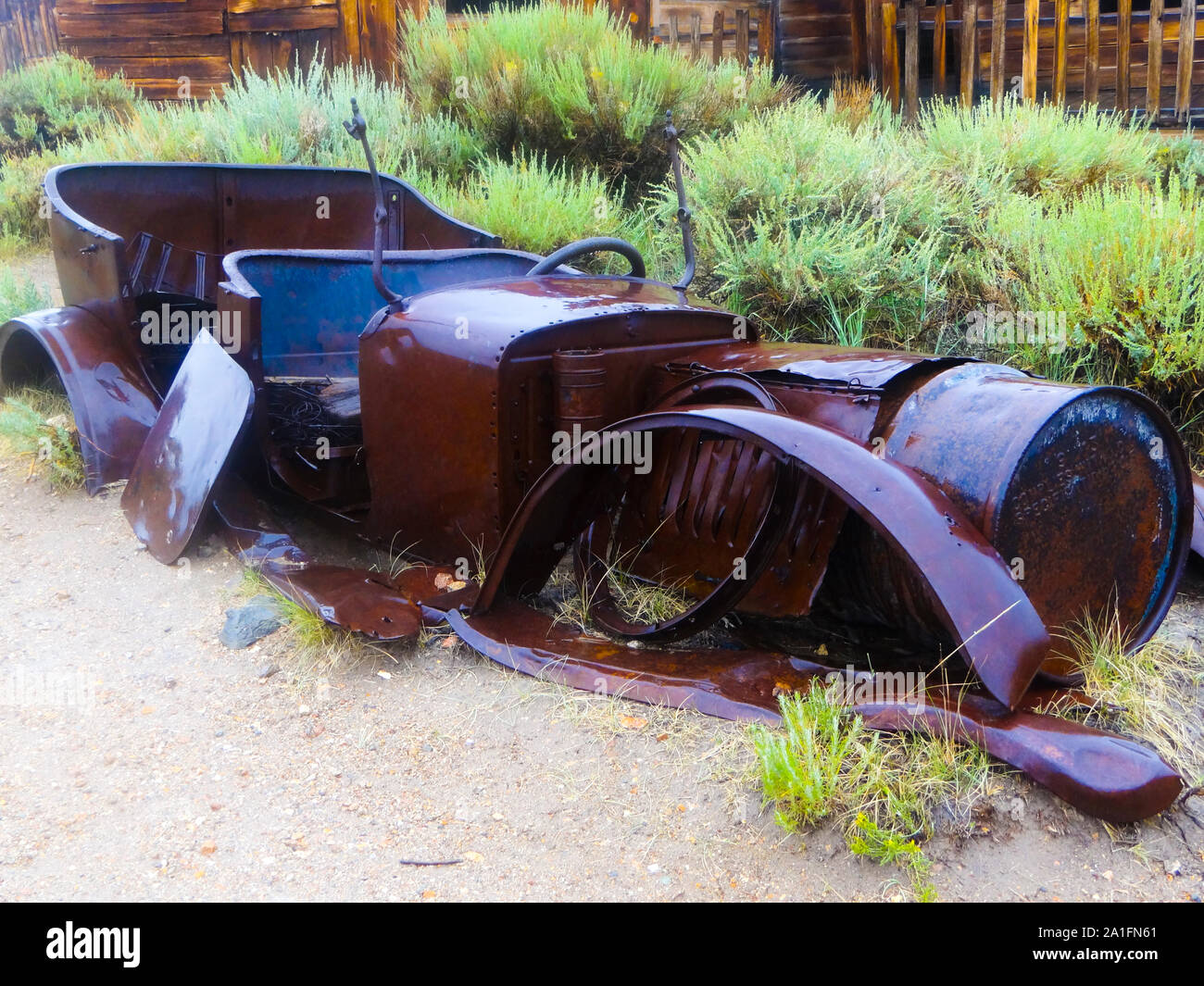 Rusting car hi-res stock photography and images - Alamy