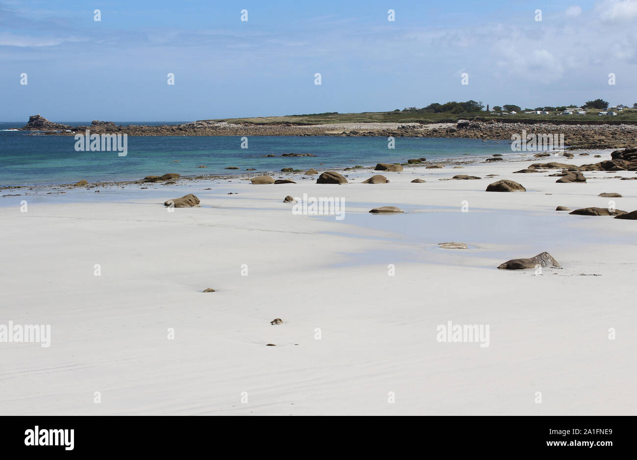 Golden sand beach hi-res stock photography and images - Alamy