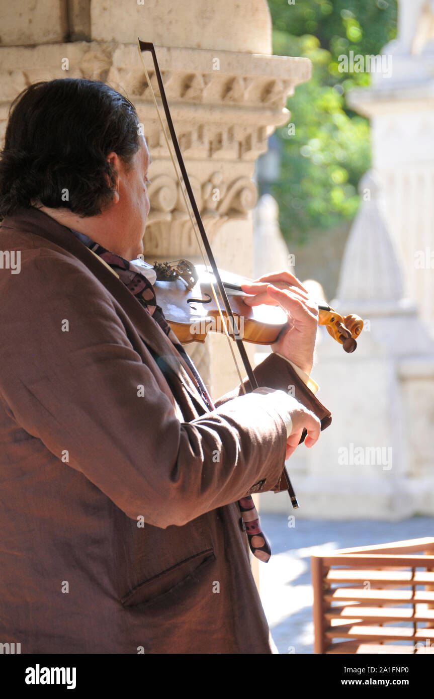 Czardas folk dance hi-res stock photography and images - Alamy